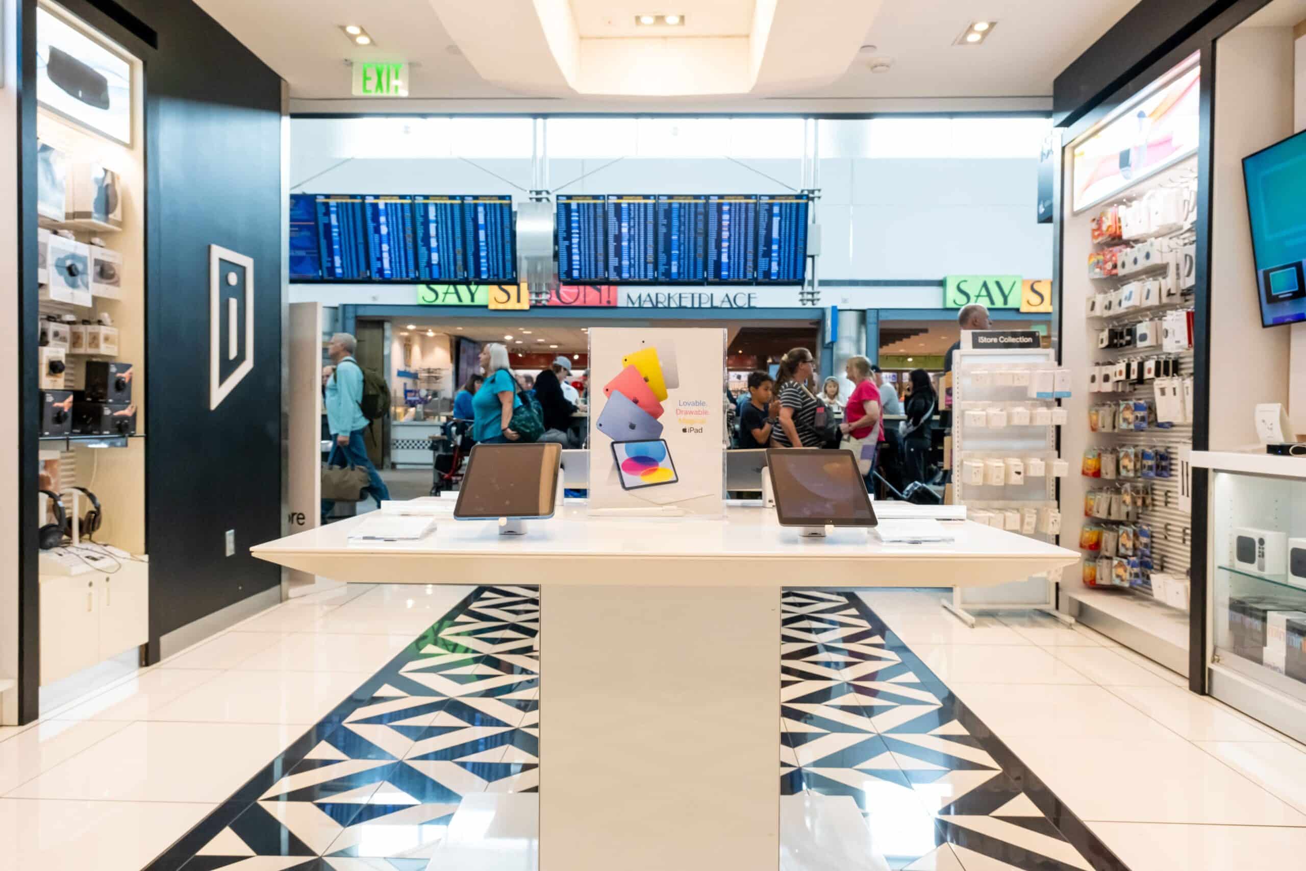 iStore | Denver International Airport