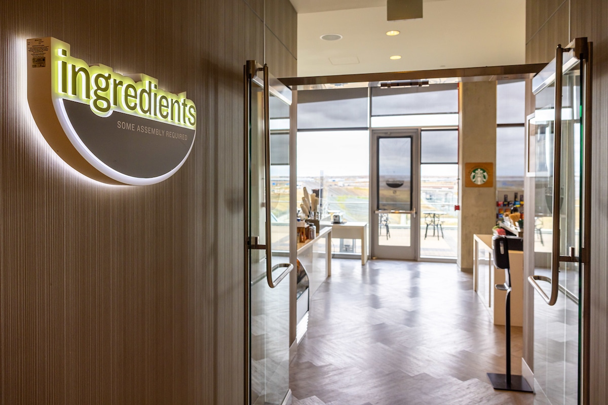 Ingredients | Denver International Airport