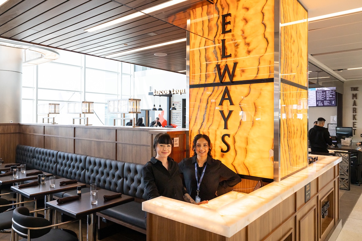 Elway's Taproom and Grill | Denver International Airport